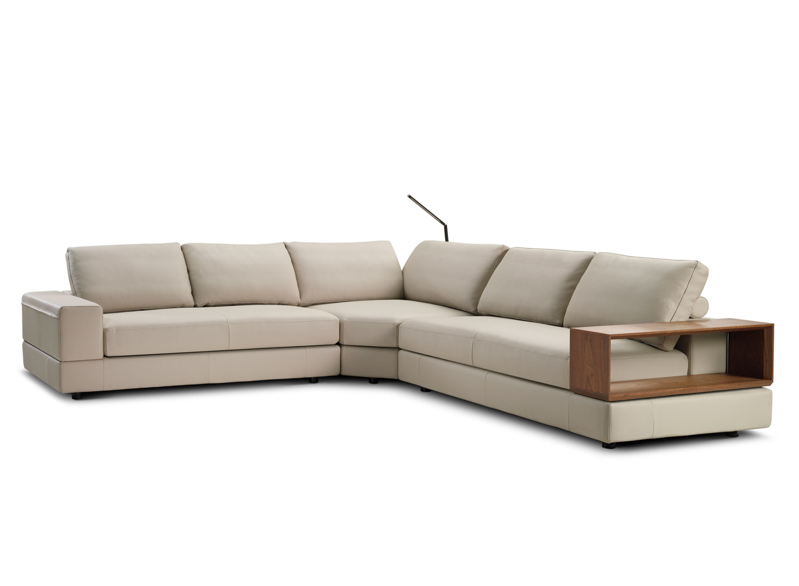 2023 Collection: Behind the scenes with Neale Whitaker | KING