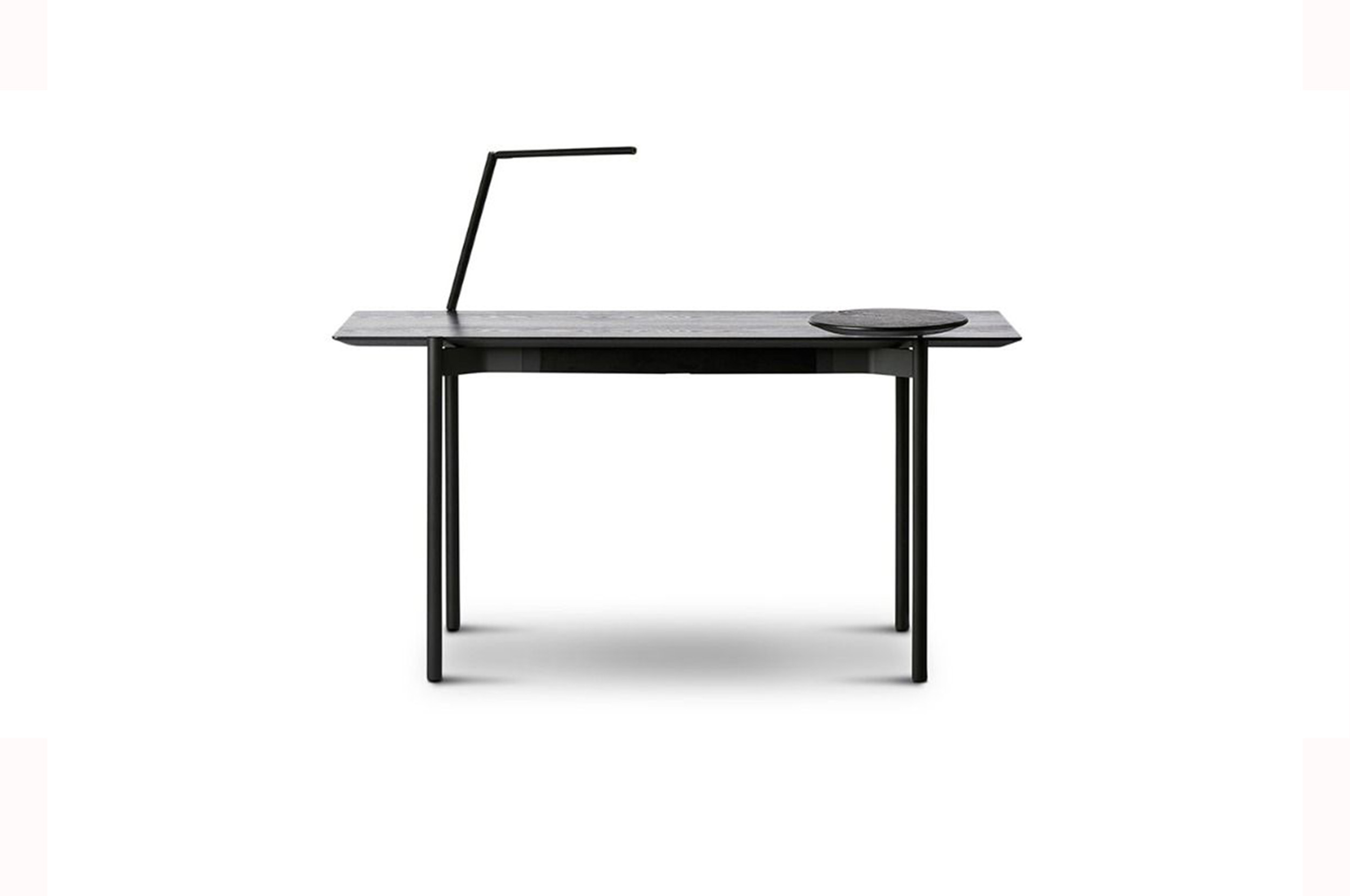 Eto Desk with Light and Charge Table