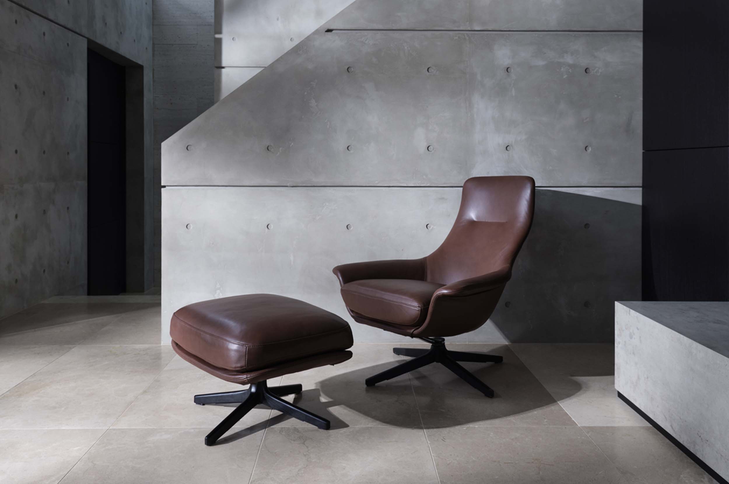 Seymour Mid Back Chair with Swivel Base and Footstool
